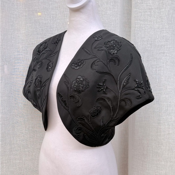 Carmen Marc Valvo | Jackets & Coats | Carmen Marc Valvo Black Floral ...